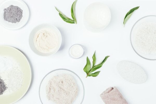 15 Pore Clogging Ingredients To Avoid - I Read Labels For You